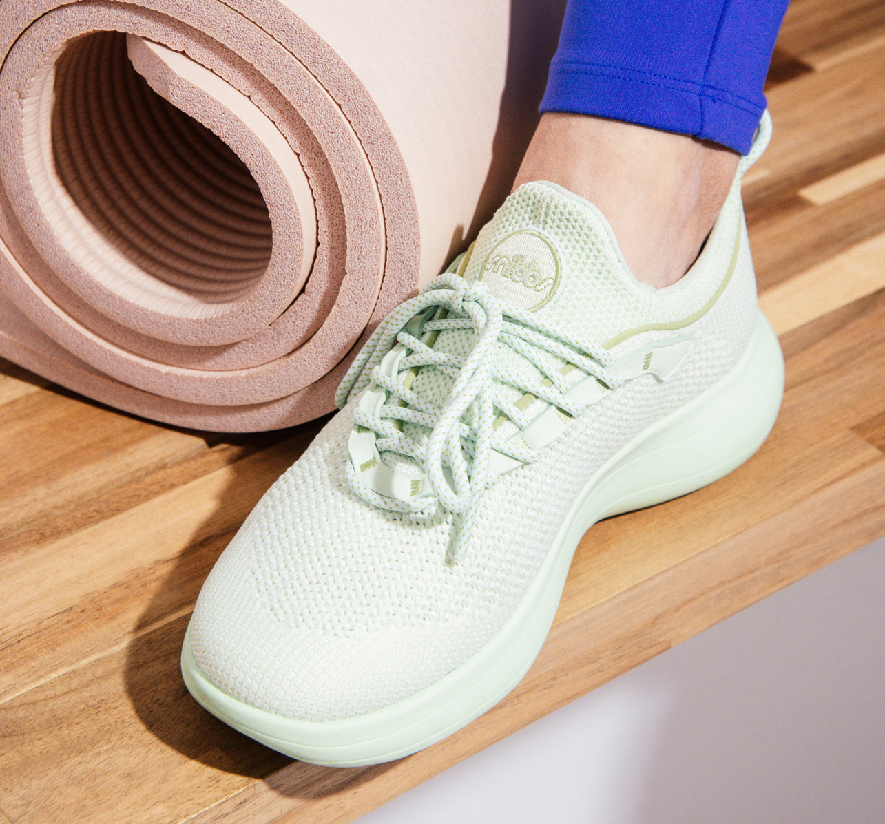 Orbit Charcoal | Certified Non-Slip Work Shoes | Snibbs