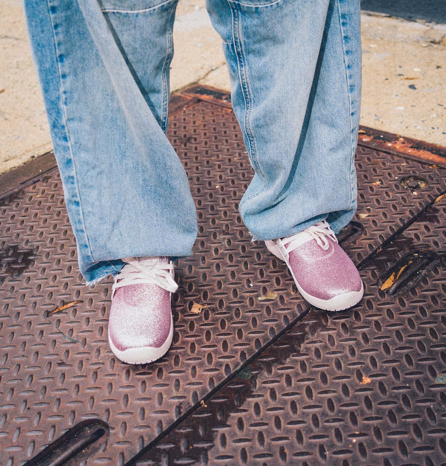 Sustainable, Slip Resistant Work Shoes for Professionals | Snibbs