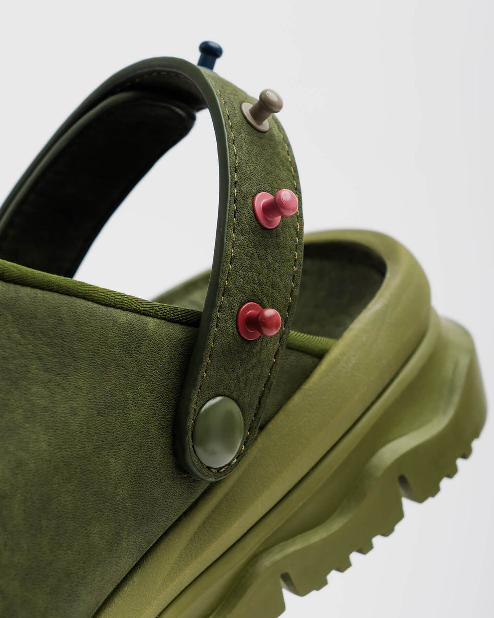 The Nancy Sage Green | Leather, Non-Slip & Water Resistant | Snibbs